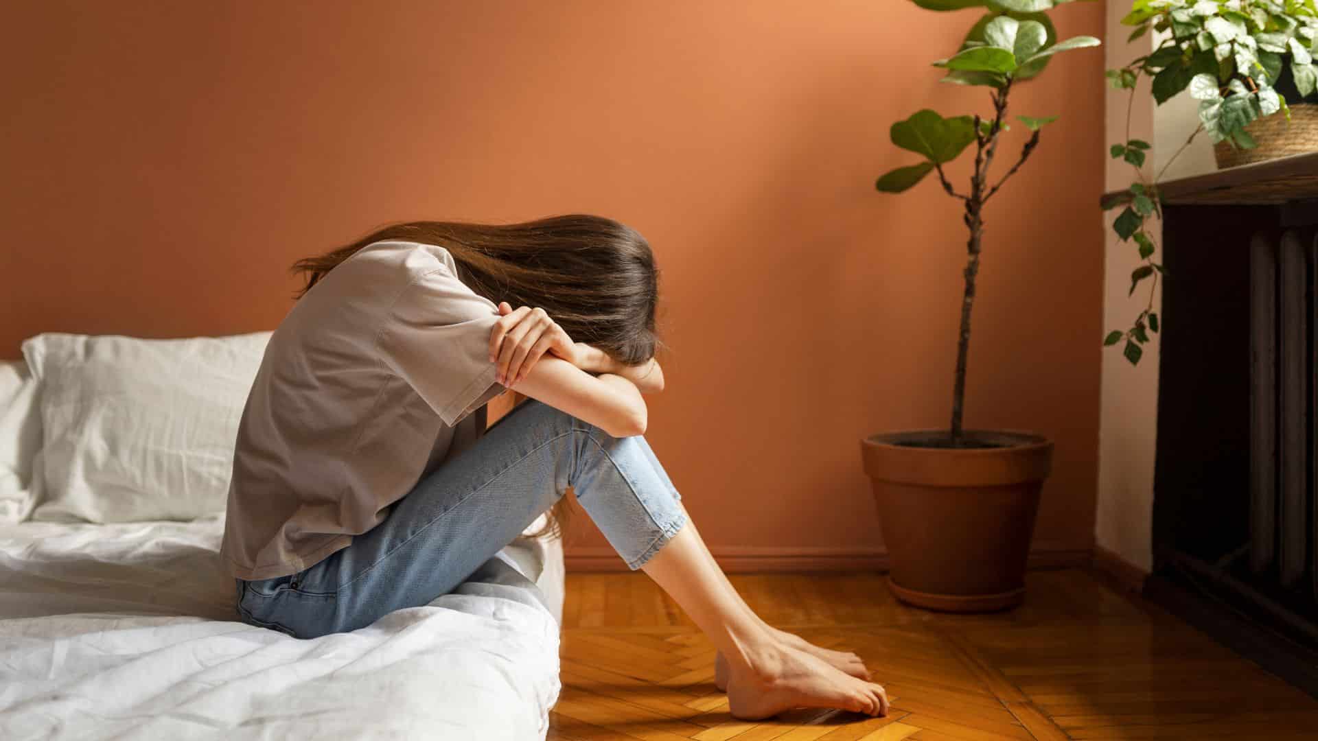 Addiction vs Dependence: What is the Difference?